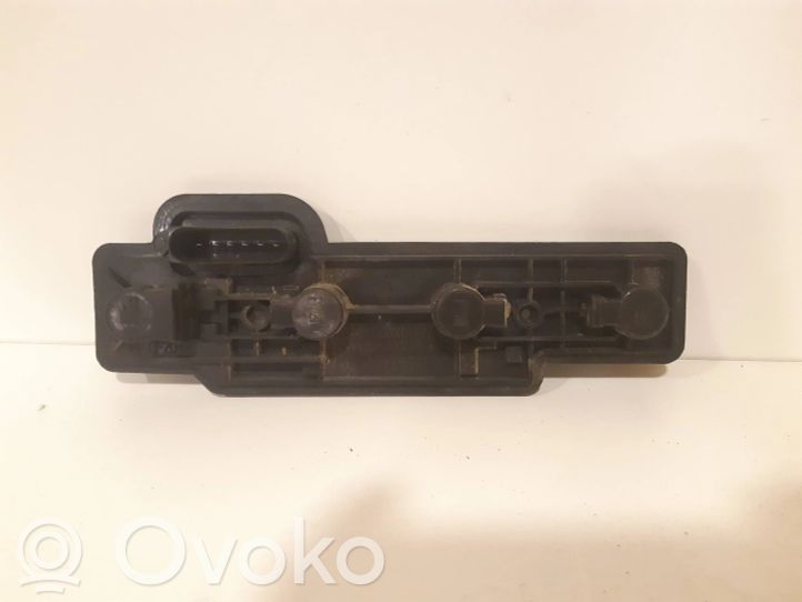2K0945257A Volkswagen Caddy Tail light bulb cover holder, 8.00 € | RRR