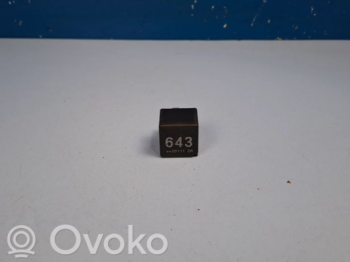 8K0951253 Audi Q5 SQ5 Other relay, 10.00 € | RRR