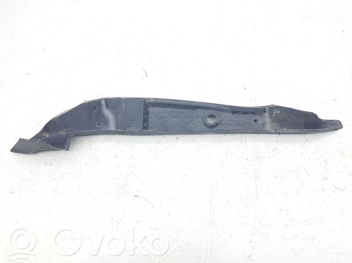 8R0821111 Audi Q5 SQ5 Fender foam support/seal, 15.00 € | RRR