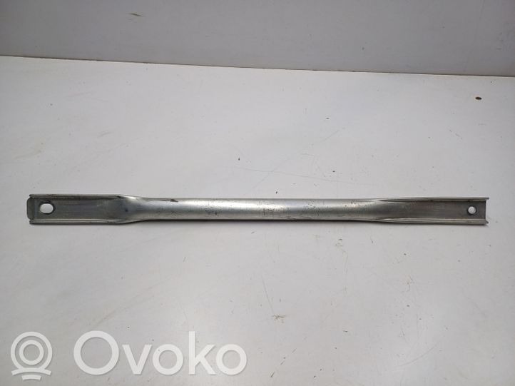 A2136280000 Mercedes-Benz E W213 Other engine bay part, 6.00 € | RRR