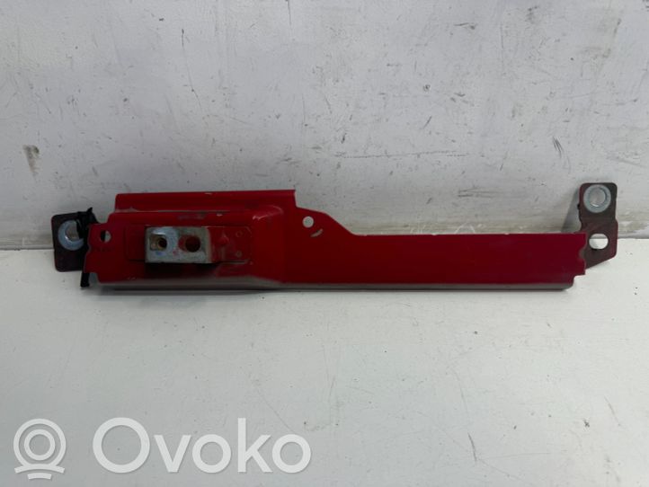 31424581 Volvo XC60 Fender mounting bracket, 13.00 € | RRR