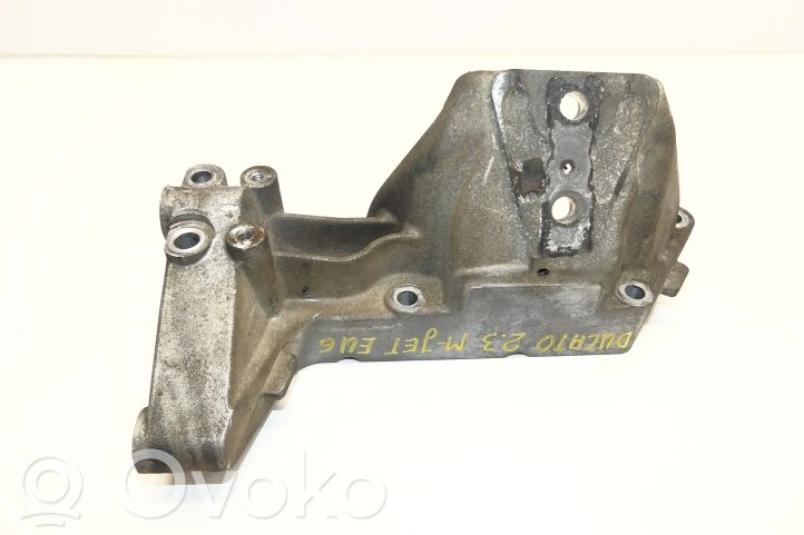 5801730025 Iveco Daily 6th gen Engine mounting bracket, 67.38 € | RRR