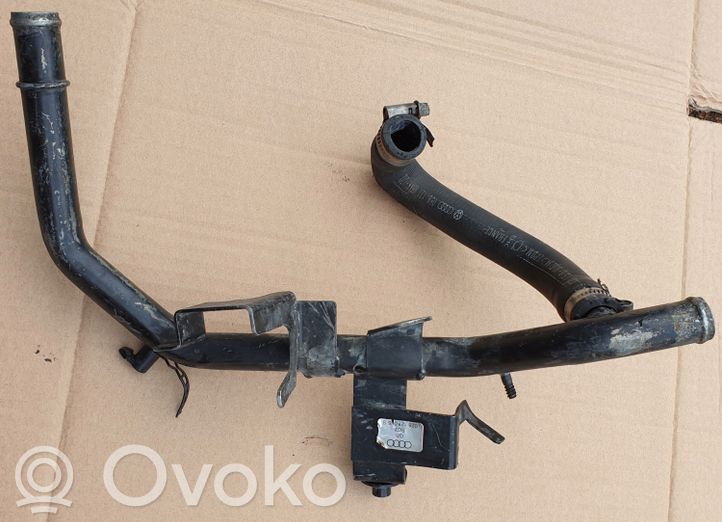 028121065S Volkswagen PASSAT B5 Engine coolant pipe/hose, 16.24 € | RRR