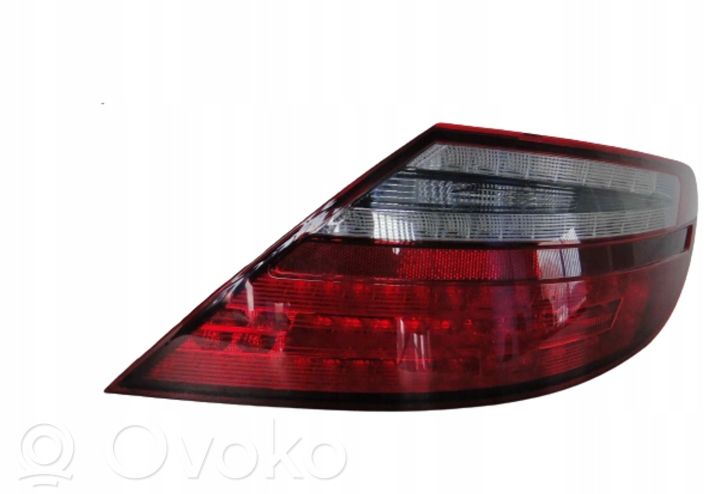 A1729064000 Mercedes-Benz SLK R172 Rear/tail lights, 507.92 € | RRR