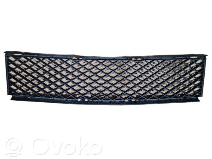 51117135573 BMW 7 E65 E66 Grotelės apatinės (trijų dalių), 17.00 € | RRR