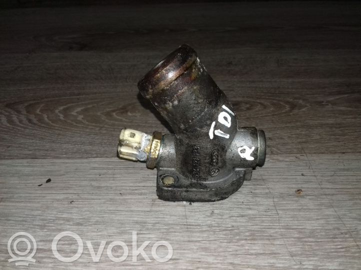 034121133 Volvo V70 Engine coolant pipe/hose, 9.00 € | RRR