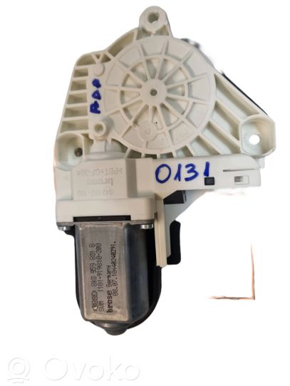 8K0959801B Audi A8 S8 D4 4H Front door window regulator motor, 5.00 € | RRR