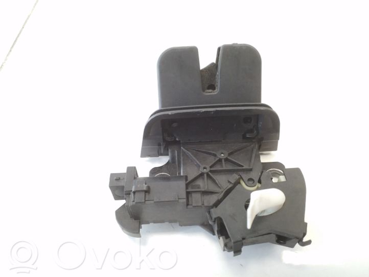 8P4827505C Audi Q7 4L Tailgate/trunk/boot lock/catch/latch, 12.00 € | RRR