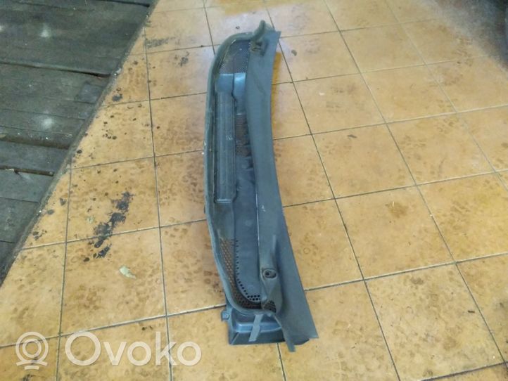 A1698300413 Mercedes-Benz B W245 Garniture d'essuie-glace, 20.00 € | OVOKO