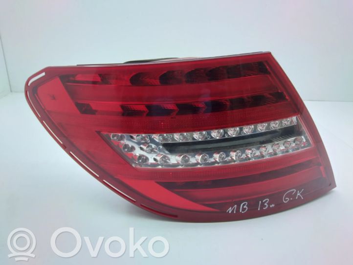 2048205464 Mercedes-Benz C W204 Rear/tail lights, 97.18 € | RRR