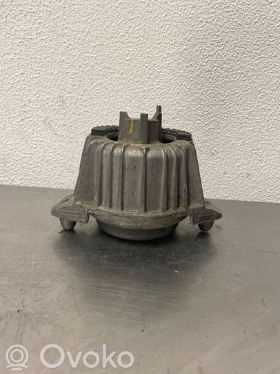 A2072400717 Mercedes-Benz E C207 W207 Support de moteur, coussinet, 52. ...