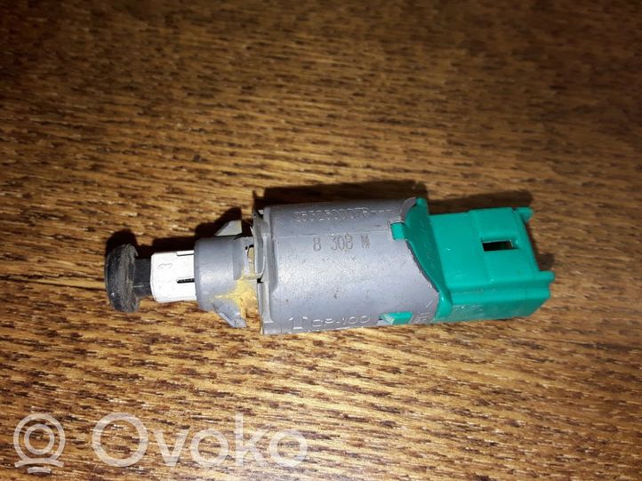 253250007R Renault Megane III Capteur pédale de frein, 5.00 € | OVOKO