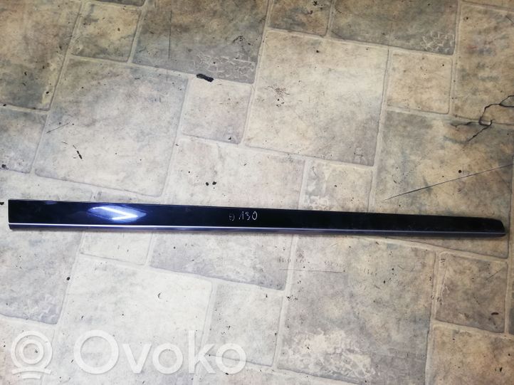 BRZ123119 Mercedes-Benz ML W164 Moulure de porte avant A1646905162 ...