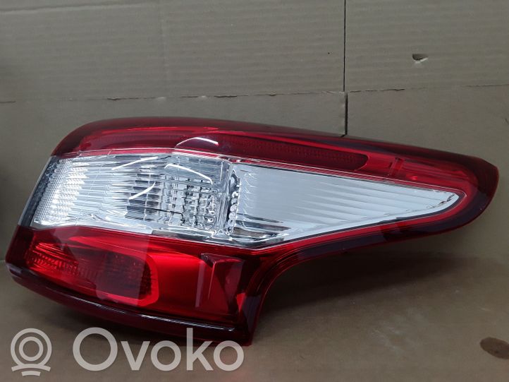 265504EA0A Nissan Qashqai Feux arrière / postérieurs, 56.18 € | OVOKO