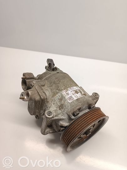 5N0820803A Volkswagen Golf VI Compresseur de climatisation, 10.00 € | OVOKO
