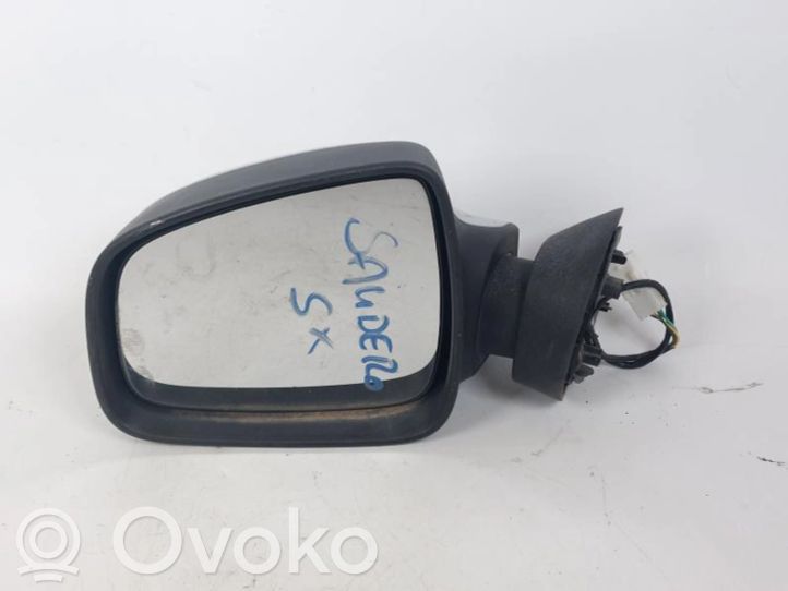 963023520R Dacia Sandero Front door electric wing mirror, 33.00 € | RRR