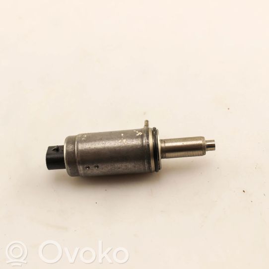 06E103697G Audi A4 S4 B8 8K Paskirstymo velenėlio adaptacijos vožtuvas ...