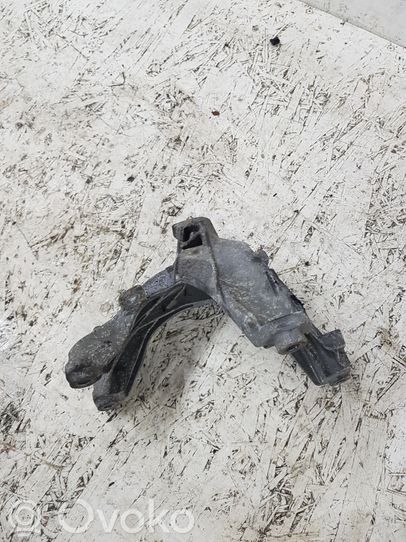 Audi A4 S4 B8 8K Engine mounting bracket, 25.00 € | RRR