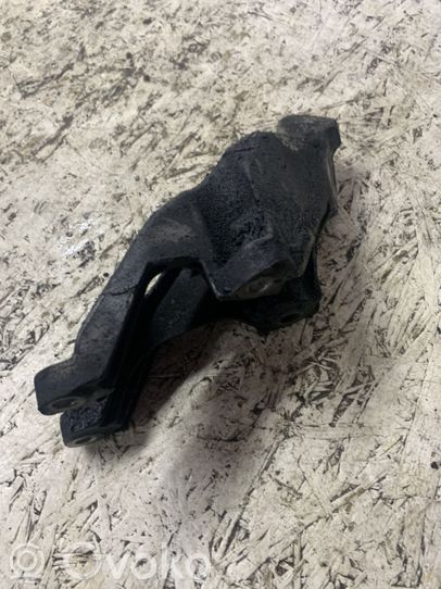 Audi A4 S4 B8 8K Engine mounting bracket, 24.00 € | RRR