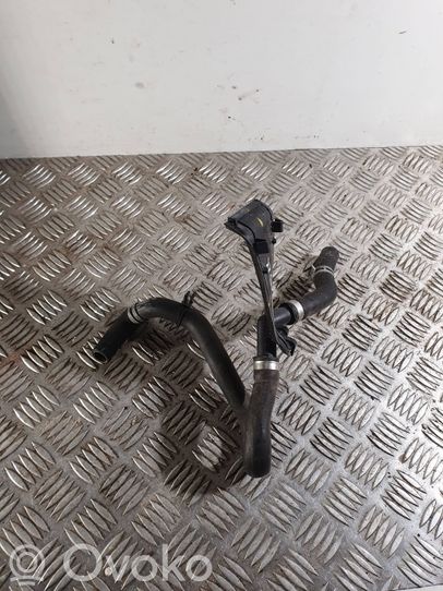 31338297 Volvo XC90 Engine coolant pipe/hose, 12.00 € | RRR