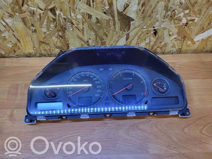 30746102 Volvo V70 Compteur de vitesse tableau de bord, 45.00 € | OVOKO