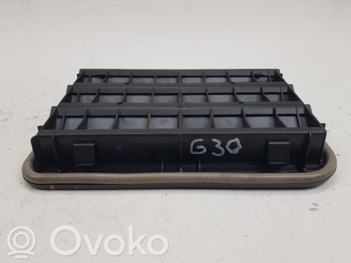 BMW 5 G30 G31 Ventiliacinės grotelės 9176945 64229176945 - Naudota ...