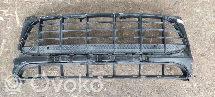 95B807683H Porsche Macan Front bumper upper radiator grill, 38.00 € | RRR