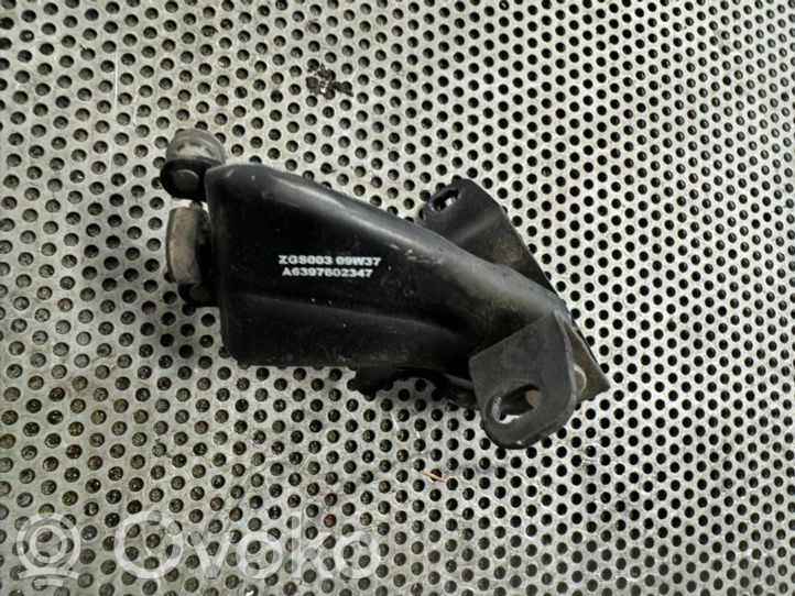 6397602347 Mercedes-Benz Vito Viano W639 Sliding door lower roller ...