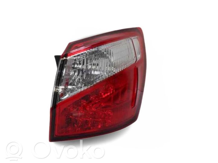 26550BR00A Nissan Qashqai Rear/tail lights, 75.44 € | RRR