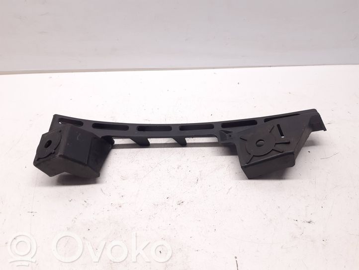 1T0807889B Volkswagen Touran I Front bumper mounting bracket, 20.00 € | RRR
