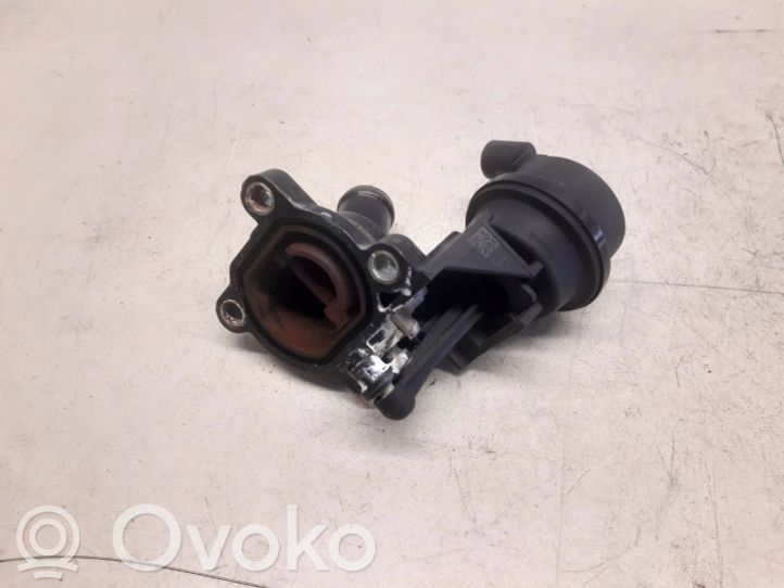 059121737 Audi A8 S8 D4 4H Coolant heater control valve, 20.00 € | RRR