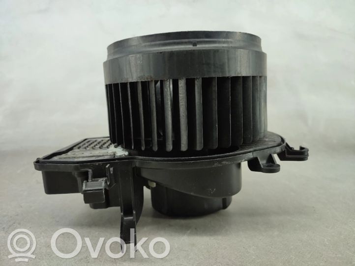 Mercedes-Benz C W203 Heater fan/blower, 61.50 € | RRR