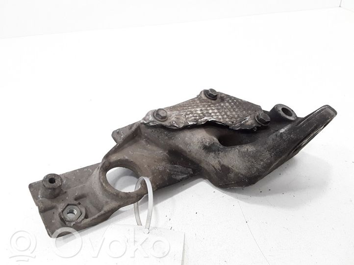 Volkswagen PASSAT B5 Gearbox mounting bracket, 6.40 € | RRR