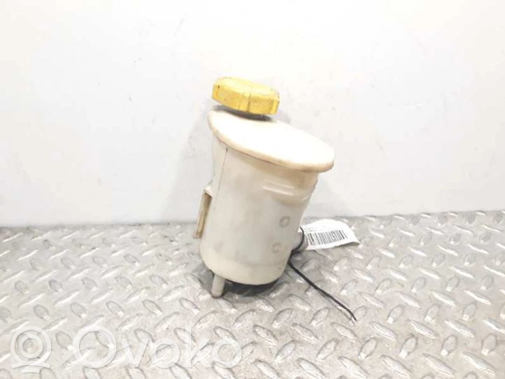 Ford Fiesta Power steering fluid tank/reservoir, 21.64 € | RRR