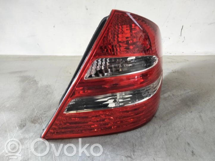 Mercedes-Benz E W211 Rear/tail lights, 48.04 € | RRR