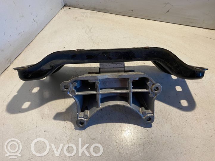 A2052403400 Mercedes-Benz C W205 Coussinet de boîte de vitesses, 25.00 ...