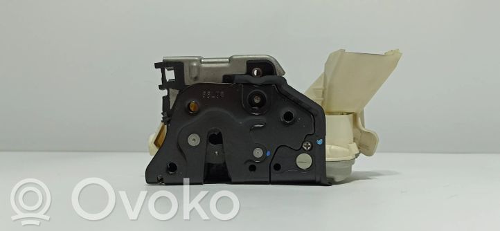 8J1837015A Audi A4 S4 B8 8K Front door lock, 49.99 € | RRR