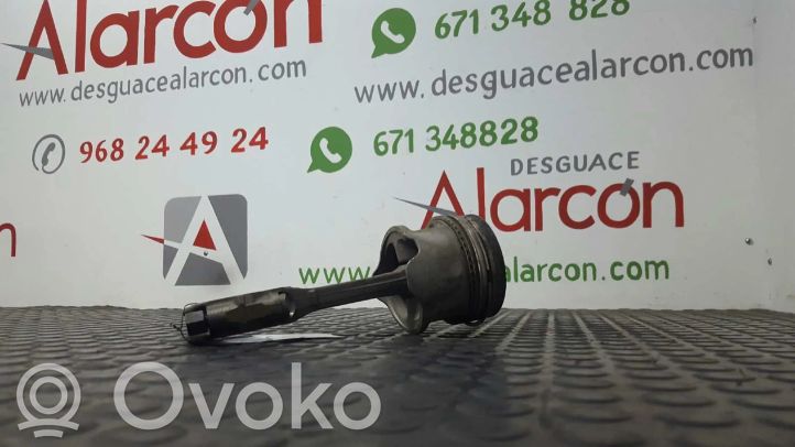 1210034J00 Nissan Patrol Y61 Connecting rod/conrod, 42.00 € | RRR