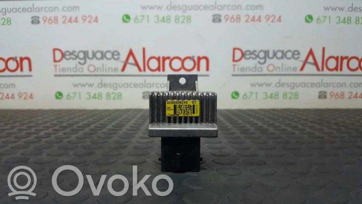 8200859243 Renault Clio III Glow plug pre-heat relay, 15.00 € | RRR