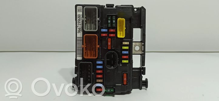 9667199680 Citroen DS3 Comfort/convenience module, 150.00 € | RRR