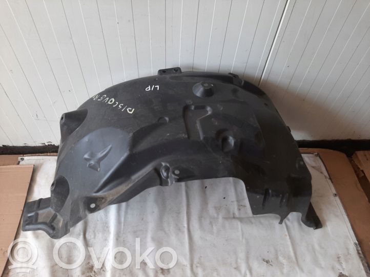 CLF500253 Land Rover Discovery 3 - LR3 Pare-boue passage de roue avant ...