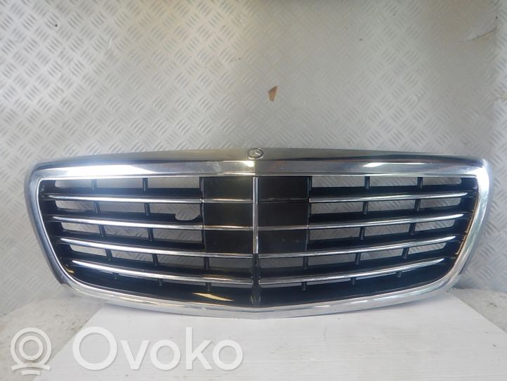 A2228800883 Mercedes-Benz S W222 Front bumper upper radiator grill, 238 ...