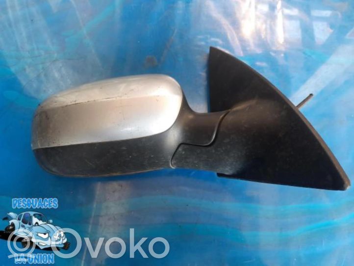 Opel Corsa C Front door electric wing mirror, 21.57 € | RRR