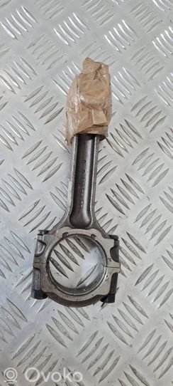 Nissan Navara D40 Connecting rod/conrod, 19.65 € | RRR