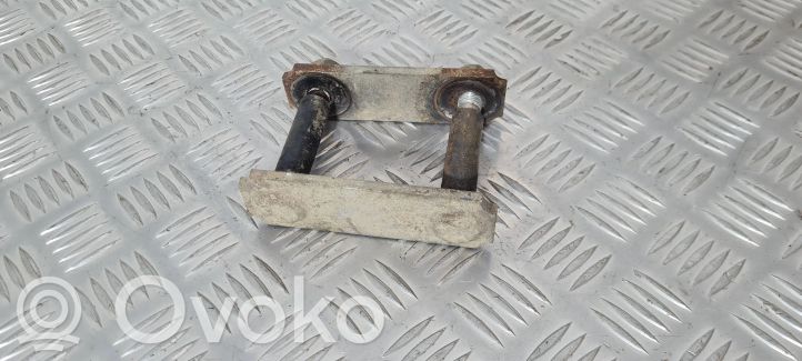 Isuzu D-Max Rear axle beam mounts housing, 24.02 € | RRR