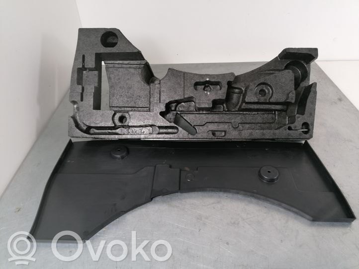 3C5012115D Volkswagen PASSAT B7 Tool box, 9.99 € | RRR