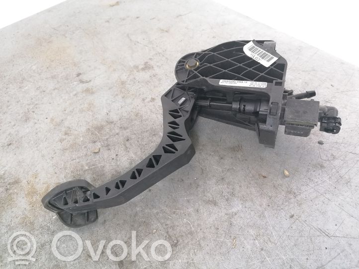 1K0721796E Skoda Octavia Mk2 (1Z) Kupplungspedal, 9.99 € | RRR