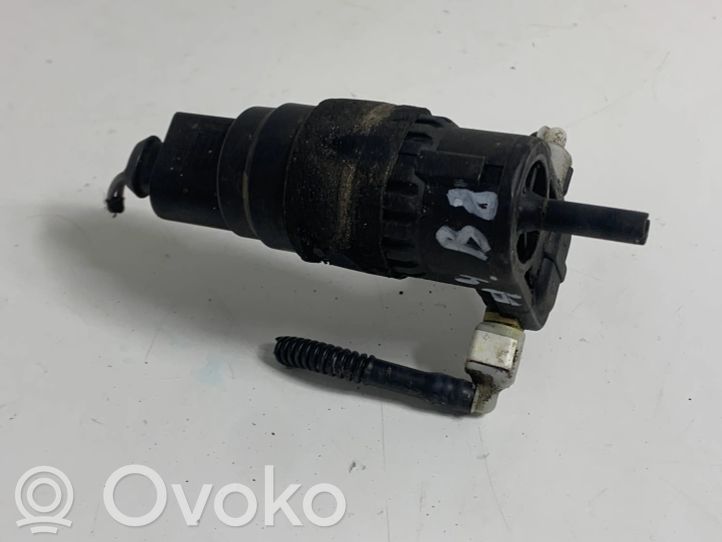 8K9955647 Audi A4 S4 B8 8K Windscreen/windshield washer pump, 2.99 € | RRR
