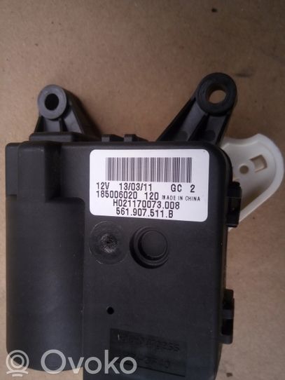 561907511B Volkswagen PASSAT B7 USA Moteur / actionneur de volet de climatisation, 25.88 € | OVOKO