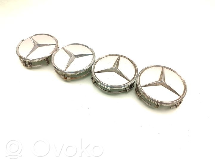 2204000125 Mercedes-Benz E AMG W212 Enjoliveur d’origine, 48.30 € | OVOKO